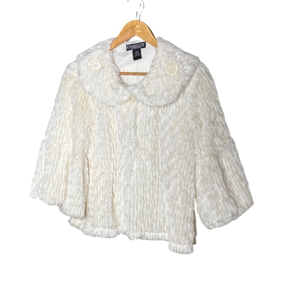 The Pyramid Collection | Jackets & Coats | The Pyramid Collection Off ...